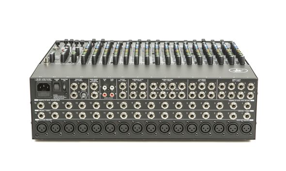 Mackie 1604-VLZ4 - Elevator Sound