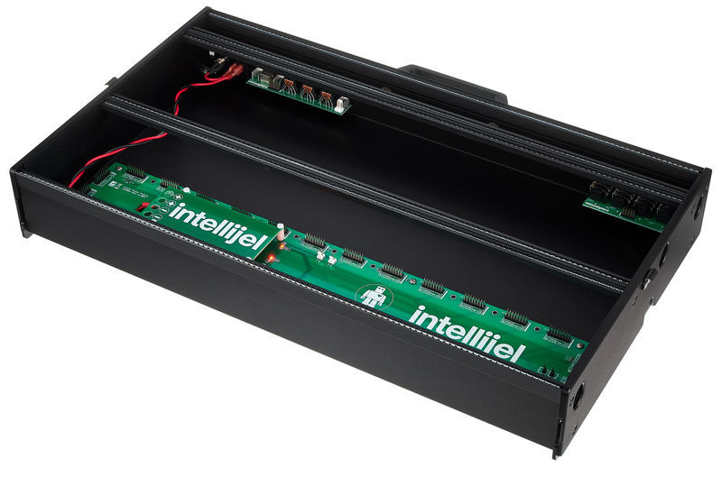 Intellijel Stealth Performance Eurorack Case - Powered (7U - 104hp ...